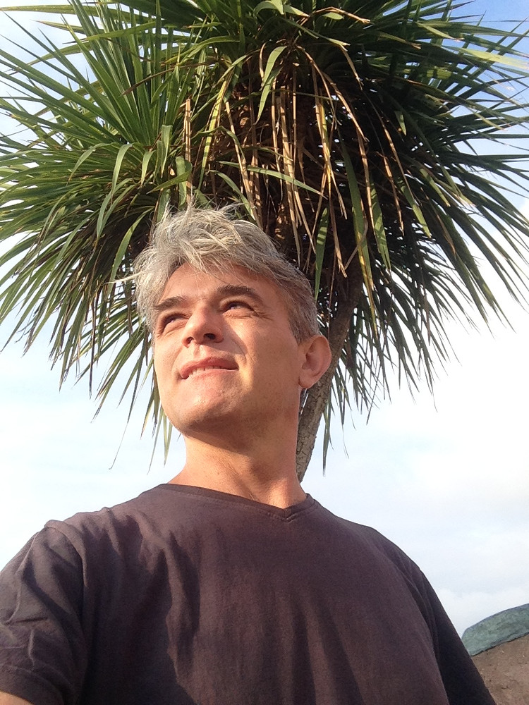 Xavier Carrère sculpte votre décoration et embellit vos espaces